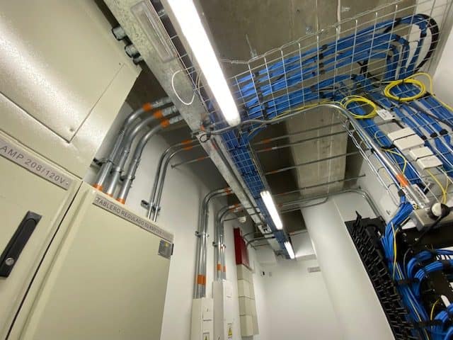 Backbone Ltda Redes, proyectos de energia y datos